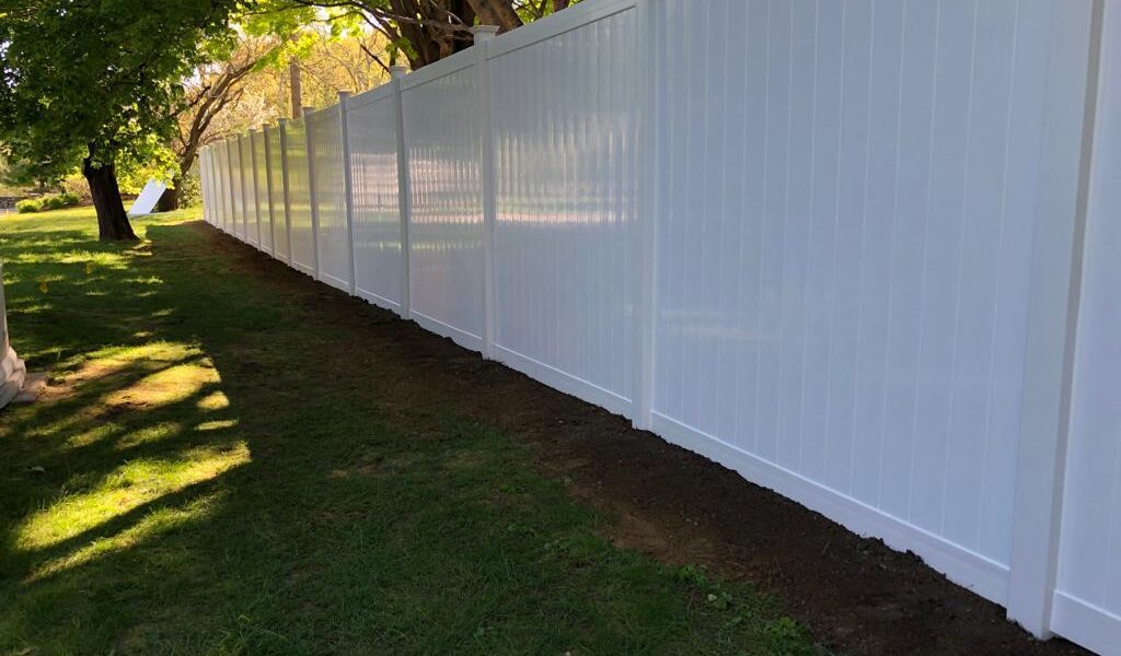 Fences – Dreamliner Screens