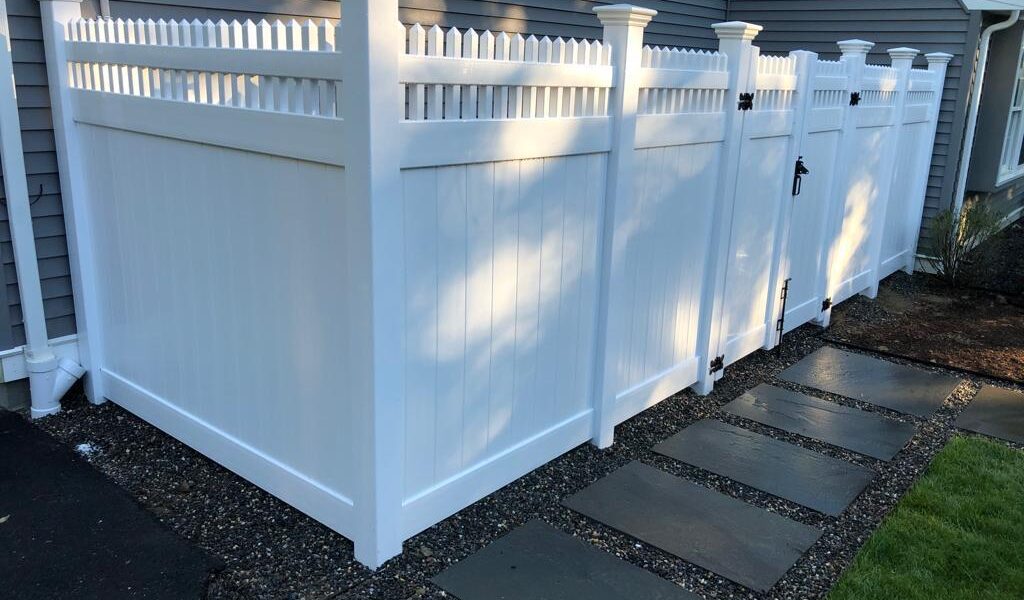 Fences – Dreamliner Screens