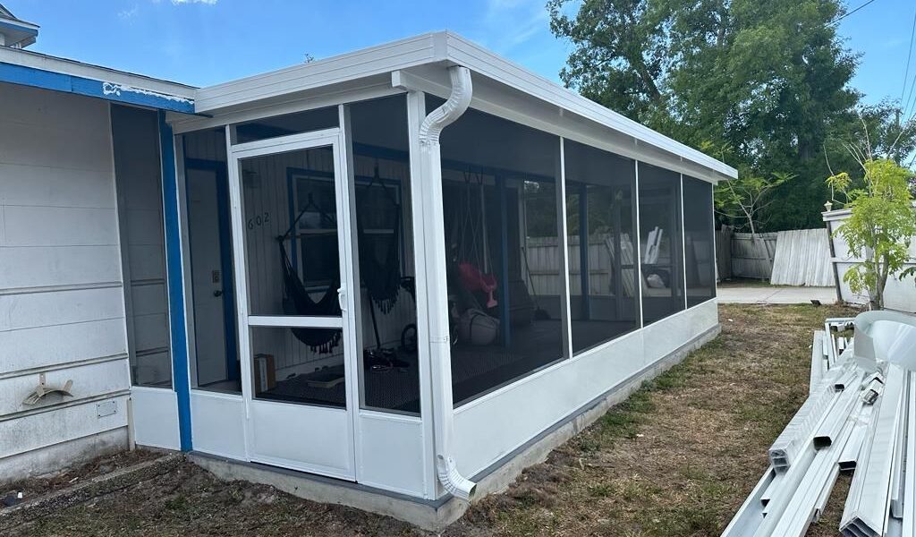 SCREEN ROOMS – Dreamliner Screens