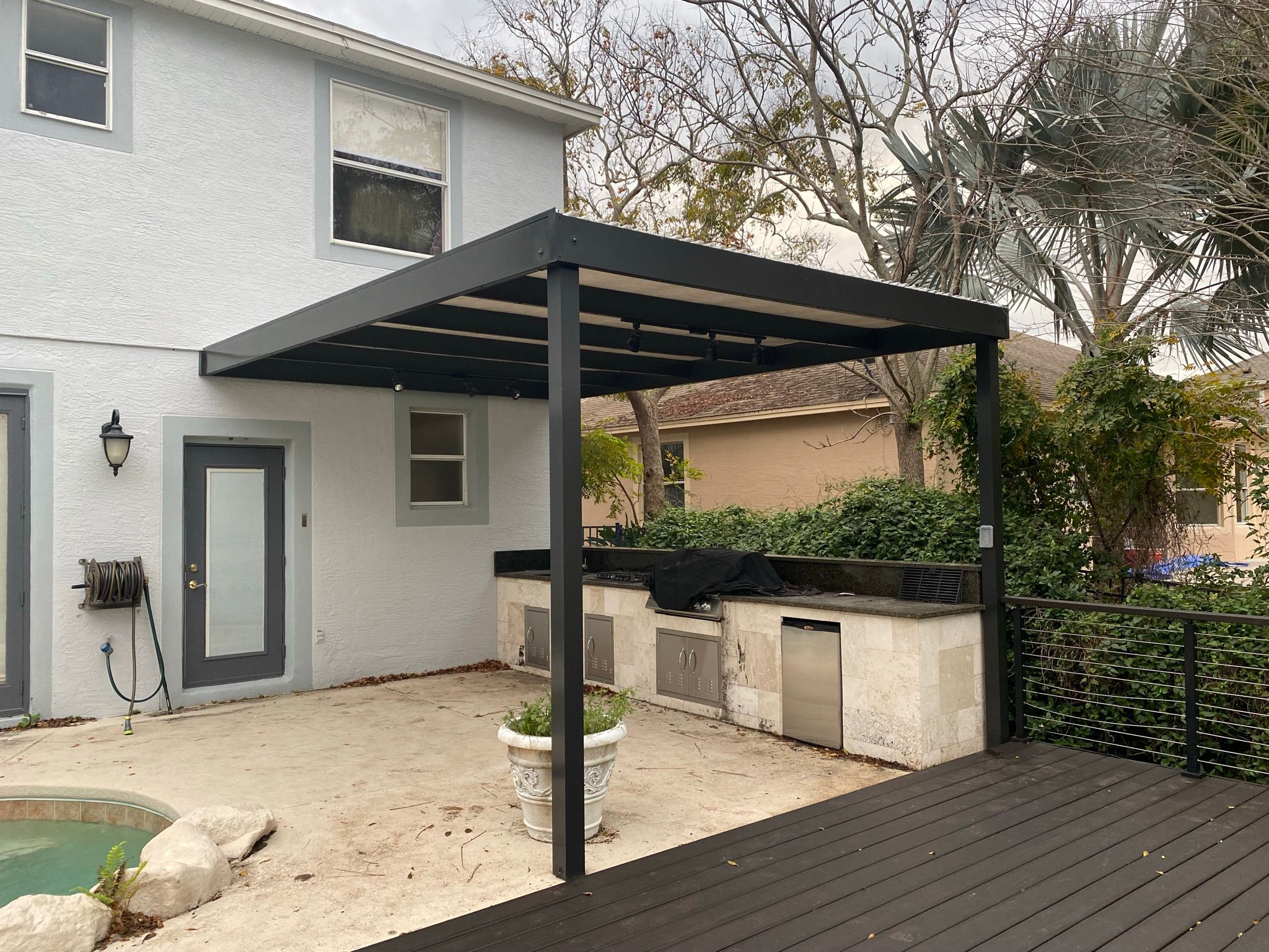 Outdoor kitchen – Dreamliner Screens